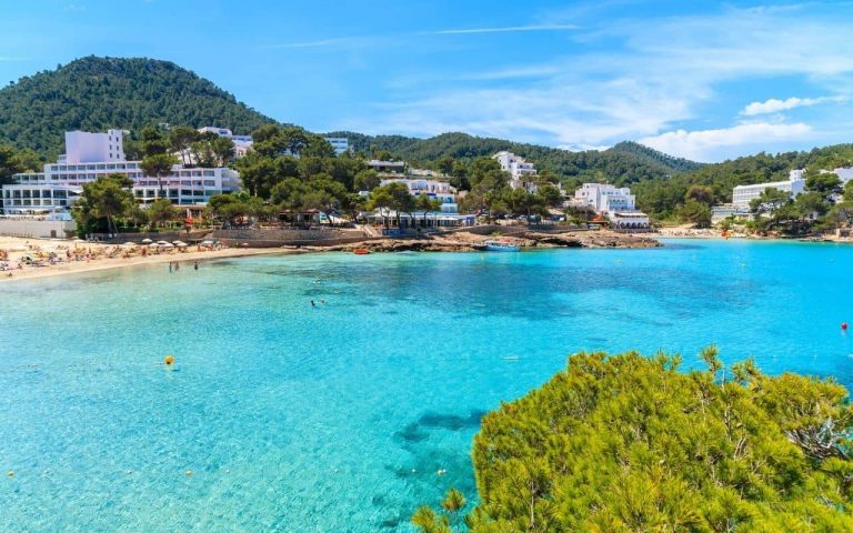 What To Wear In Ibiza Clubs On The Beating Travel What To Wear In Ibiza Clubs On The Beating Travel